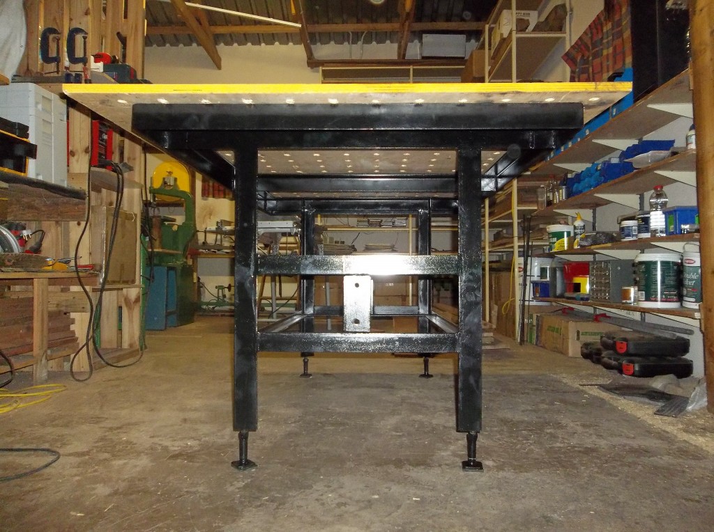 Alternative workbench/assembly table (Chapter two) | Je ne sais quoi ...