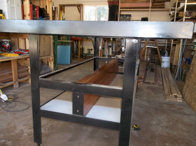 Alternative workbench/assembly table (Chapter two) | Je ne sais quoi ...