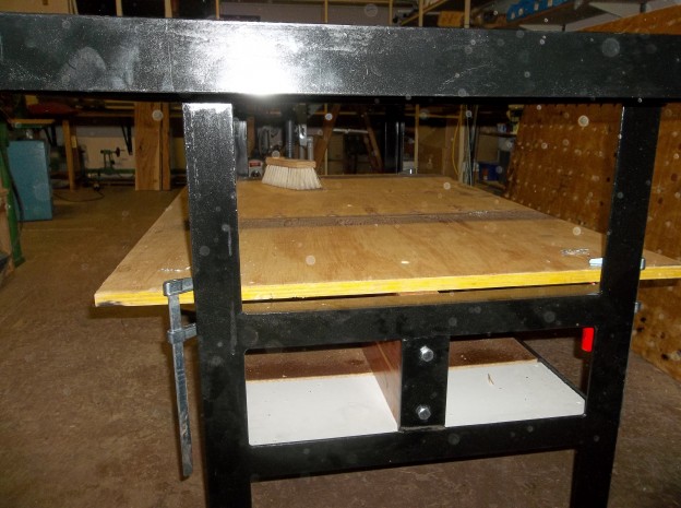 Alternative workbench/assembly table (Chapter two) | Je ne sais quoi ...