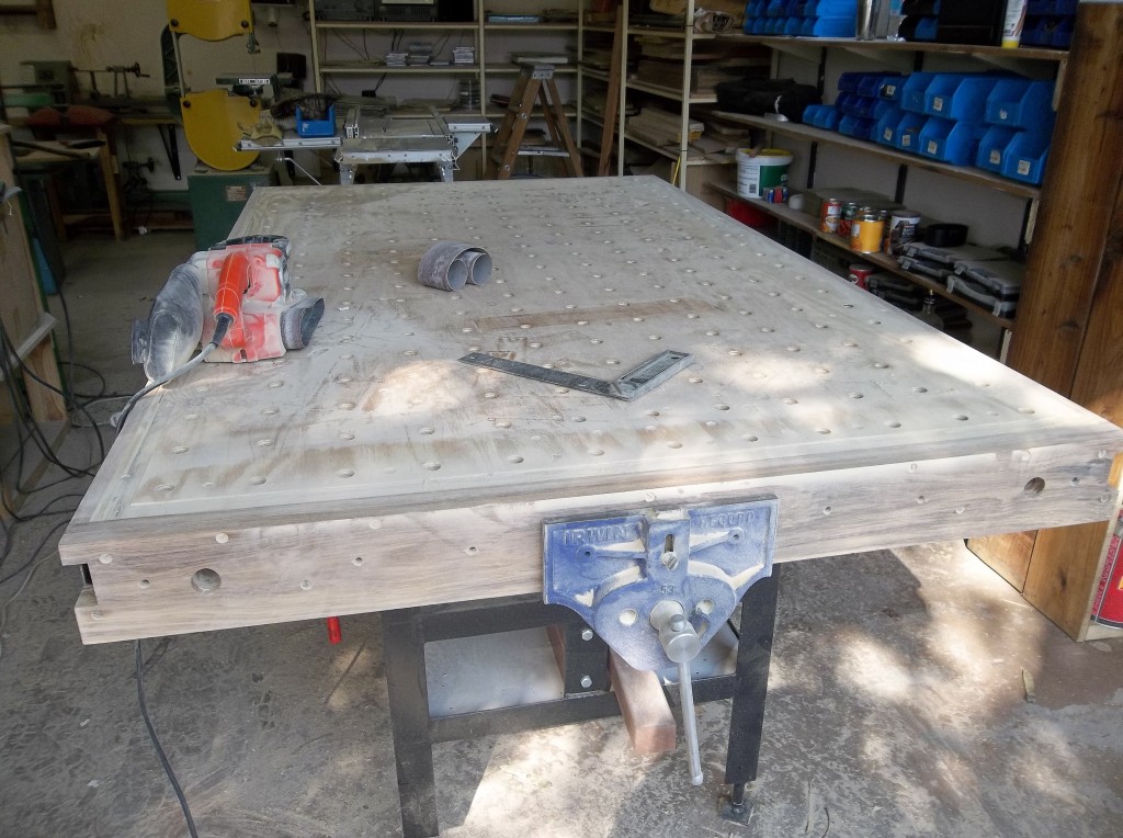 Alternative workbench/assembly table (Chapter five) | Je ne sais quoi ...