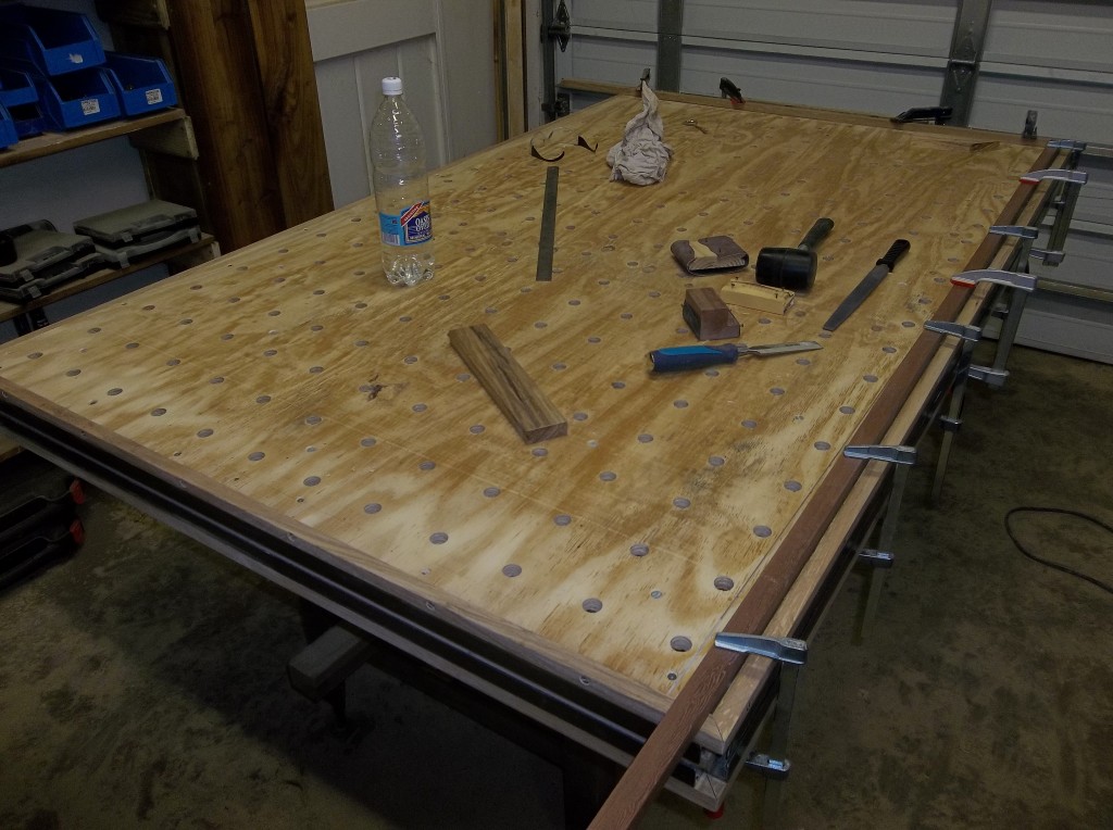 Alternative workbench/assembly table (Chapter five) | Je ne sais quoi ...