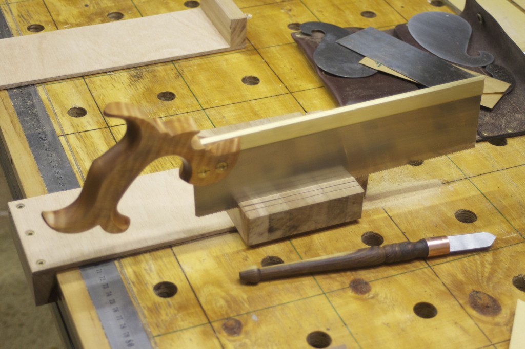 Card scraper holder | Je ne sais quoi Woodworking