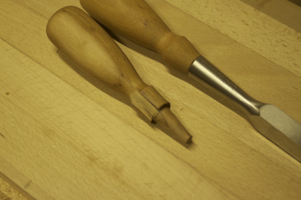 Replacing Lie-Nielsen mortise chisel handle | Je ne sais quoi Woodworking