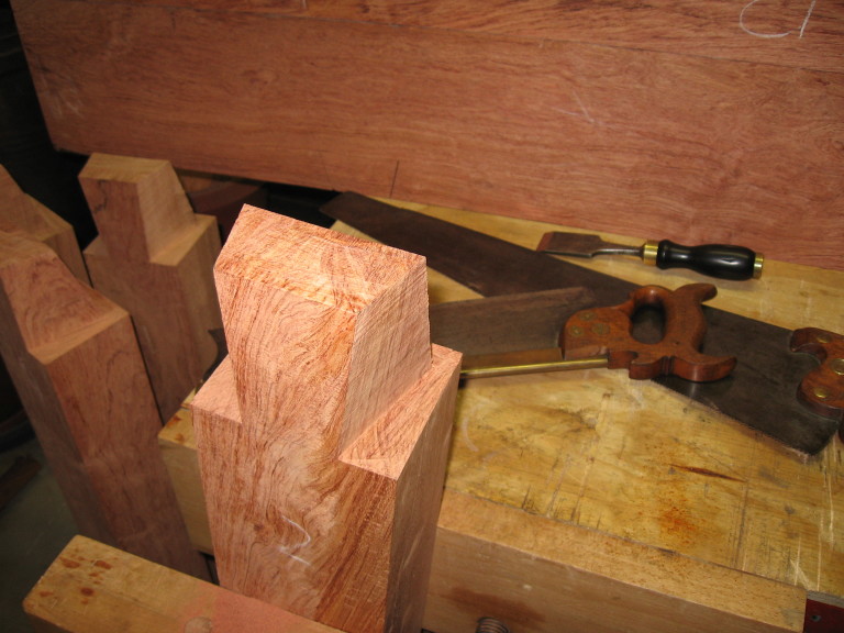 African Rosewood Roubo | Je ne sais quoi Woodworking